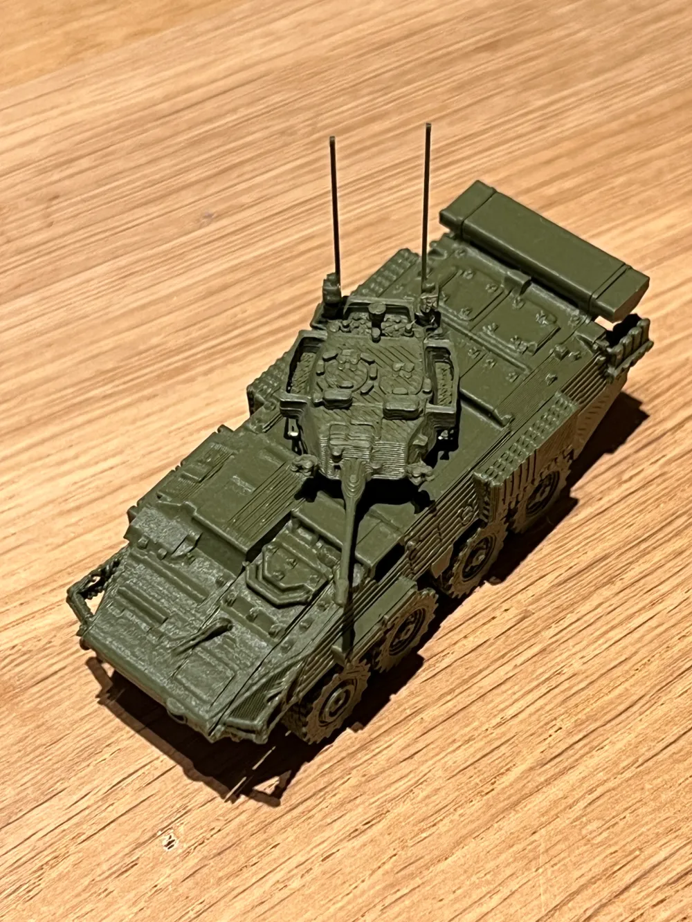LAV 6 (Infantry Section Carrier) 1:100 by Dutchapple4life MakerWorld ...