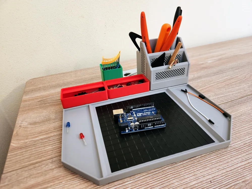 Work Tray for small projects with Gridfinity by Dev_It - MakerWorld