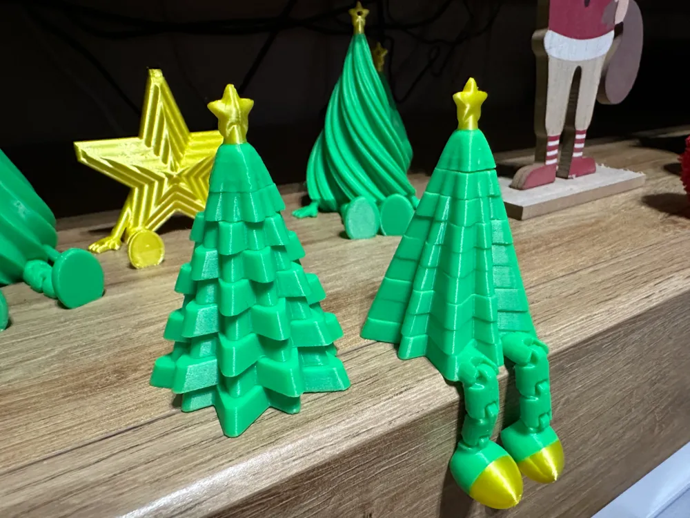 Spinny Christmas Tree by Fresh_Design MakerWorld: Download Free 3D Models