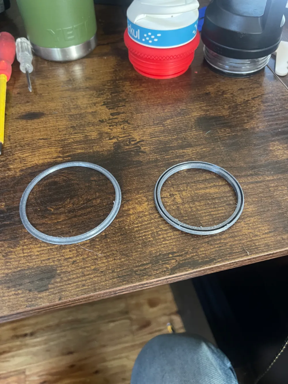 Yeti Rambler Screw-on Seals by 3DMedic91 - MakerWorld
