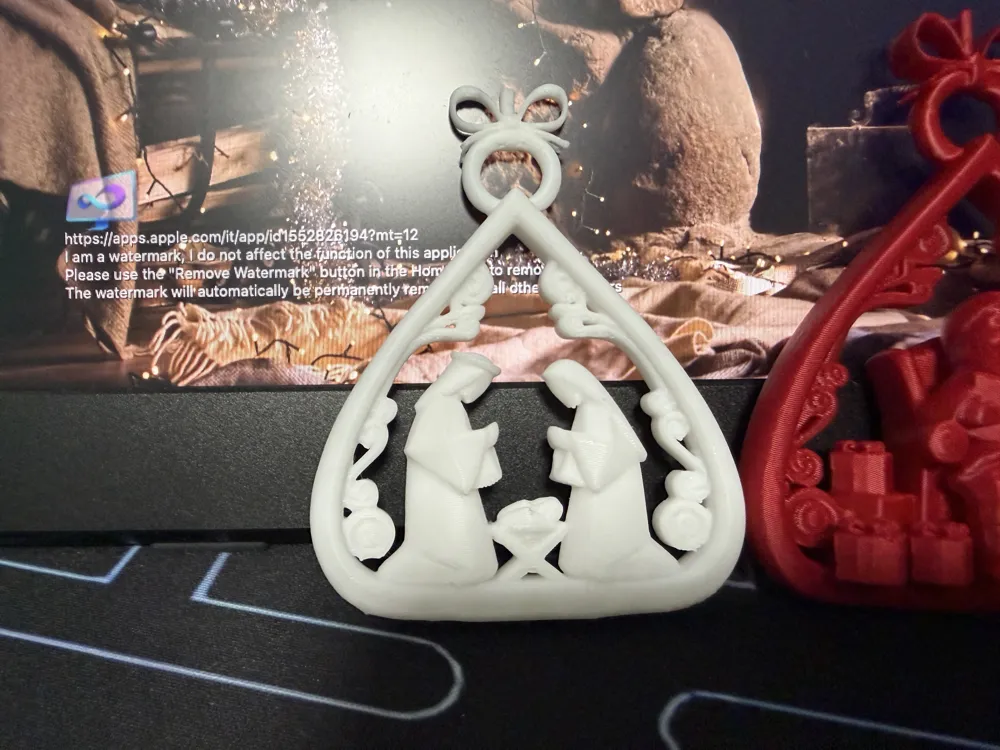 크리스마스 물방울 장식품 (4가지 모델) 에 의해 Losco Makes MakerWorld: 무료 3D 모델 다운로드