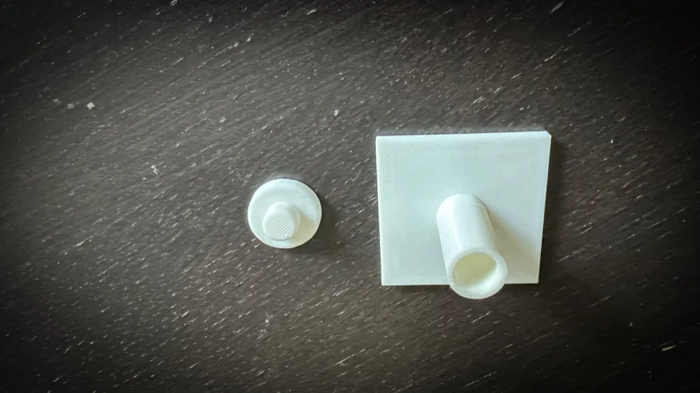 Classic hook with rectangular wall mounting by Ubik - MakerWorld