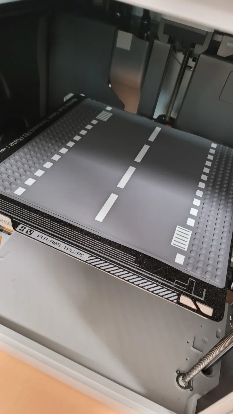 brick base plate "straight road" by Shinjy01 - MakerWorld