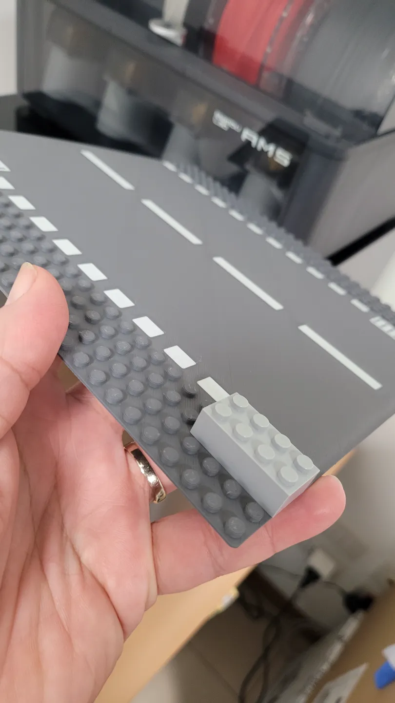 brick base plate "straight road" by Shinjy01 - MakerWorld