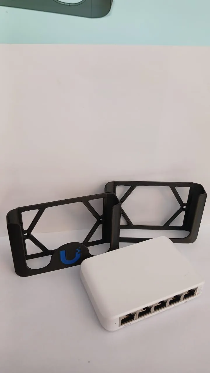 Unifi Mini Wall mount by wessellemmer - MakerWorld