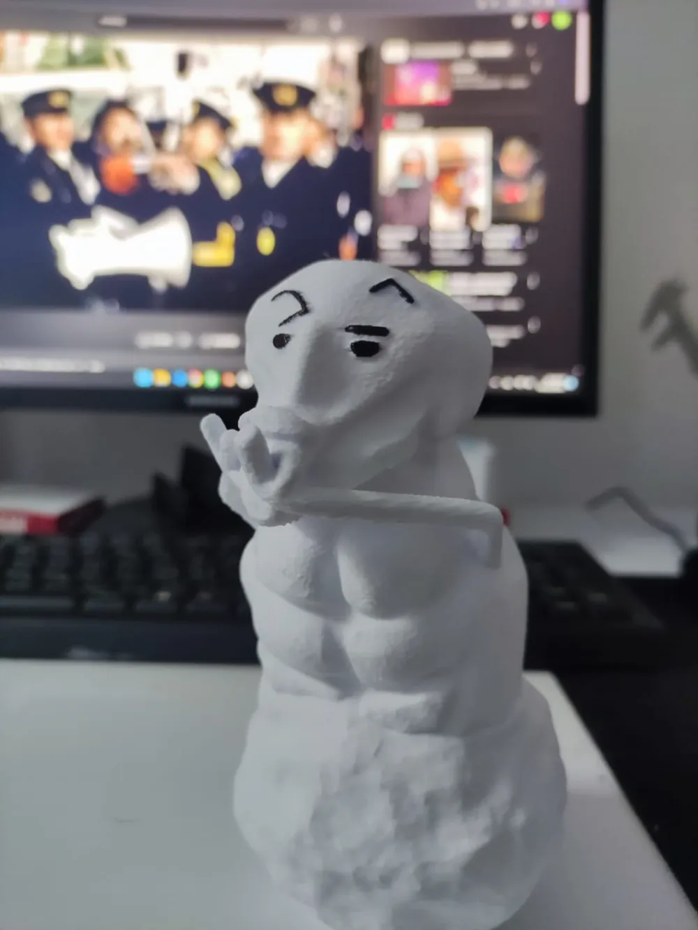 The Mewing Snowman by Sunbertyv_ - MakerWorld