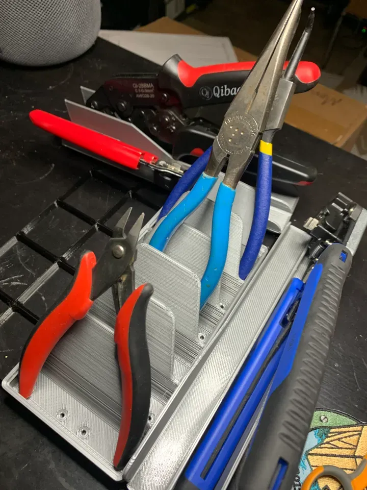 Gridfinity Pliers Racks Shared by Lucas.G - MakerWorld