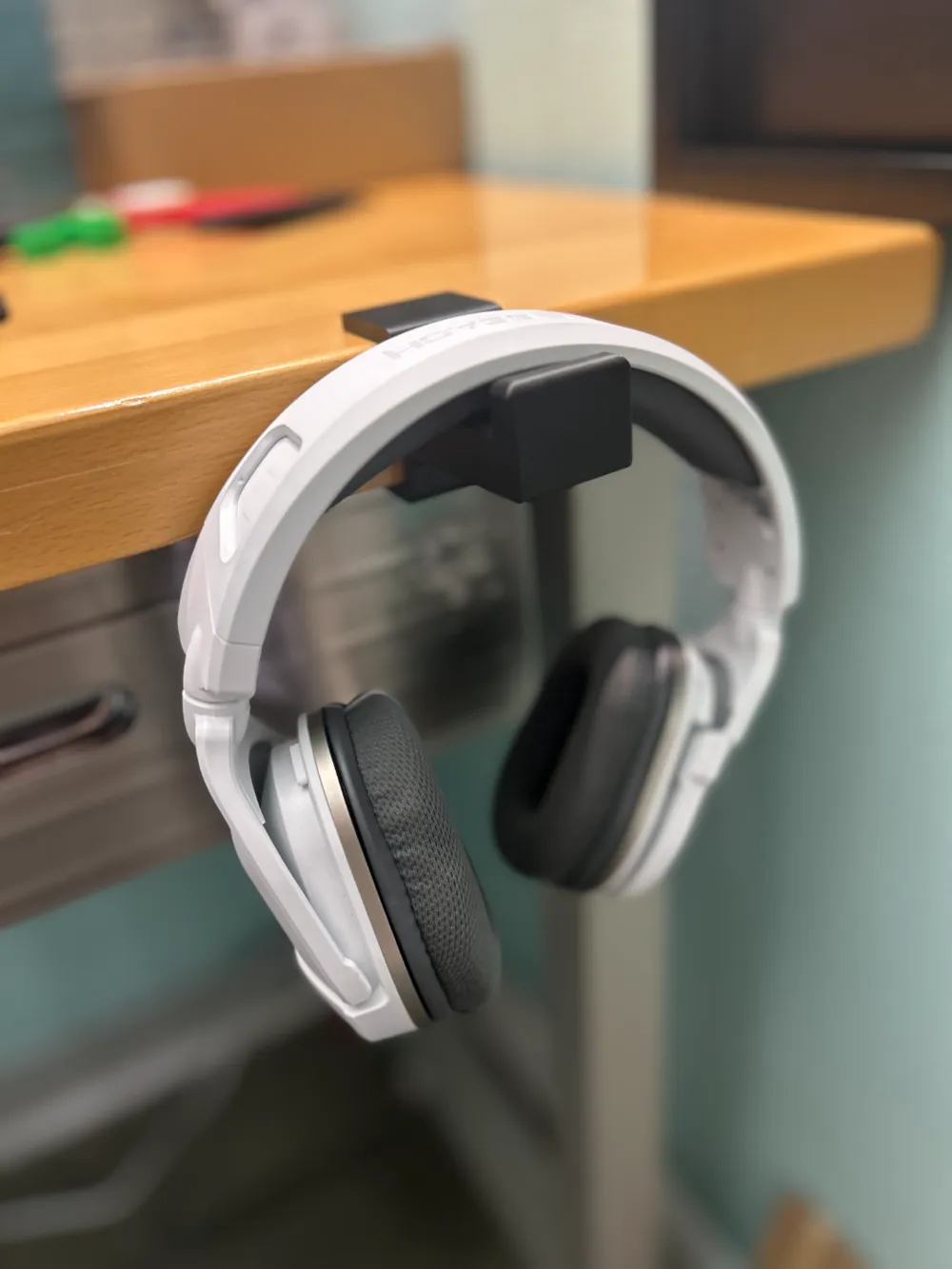 Headphone Holder by EM - MakerWorld