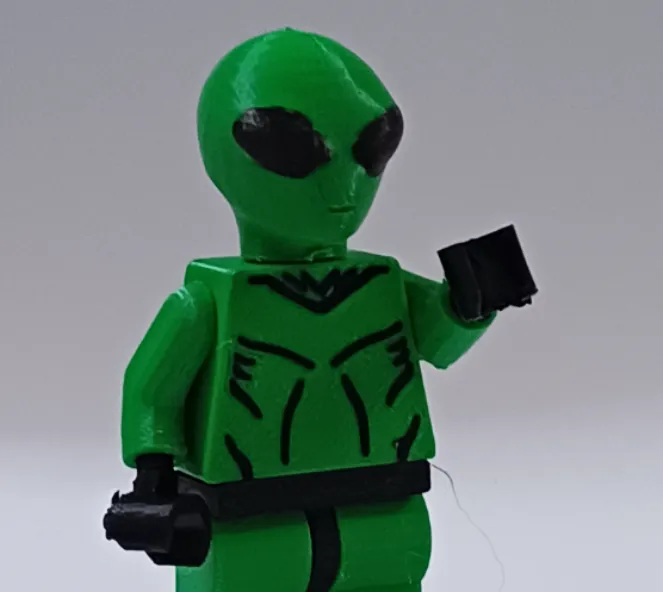 Brick Alien Minifigure (1/1 scale) by Typool - MakerWorld