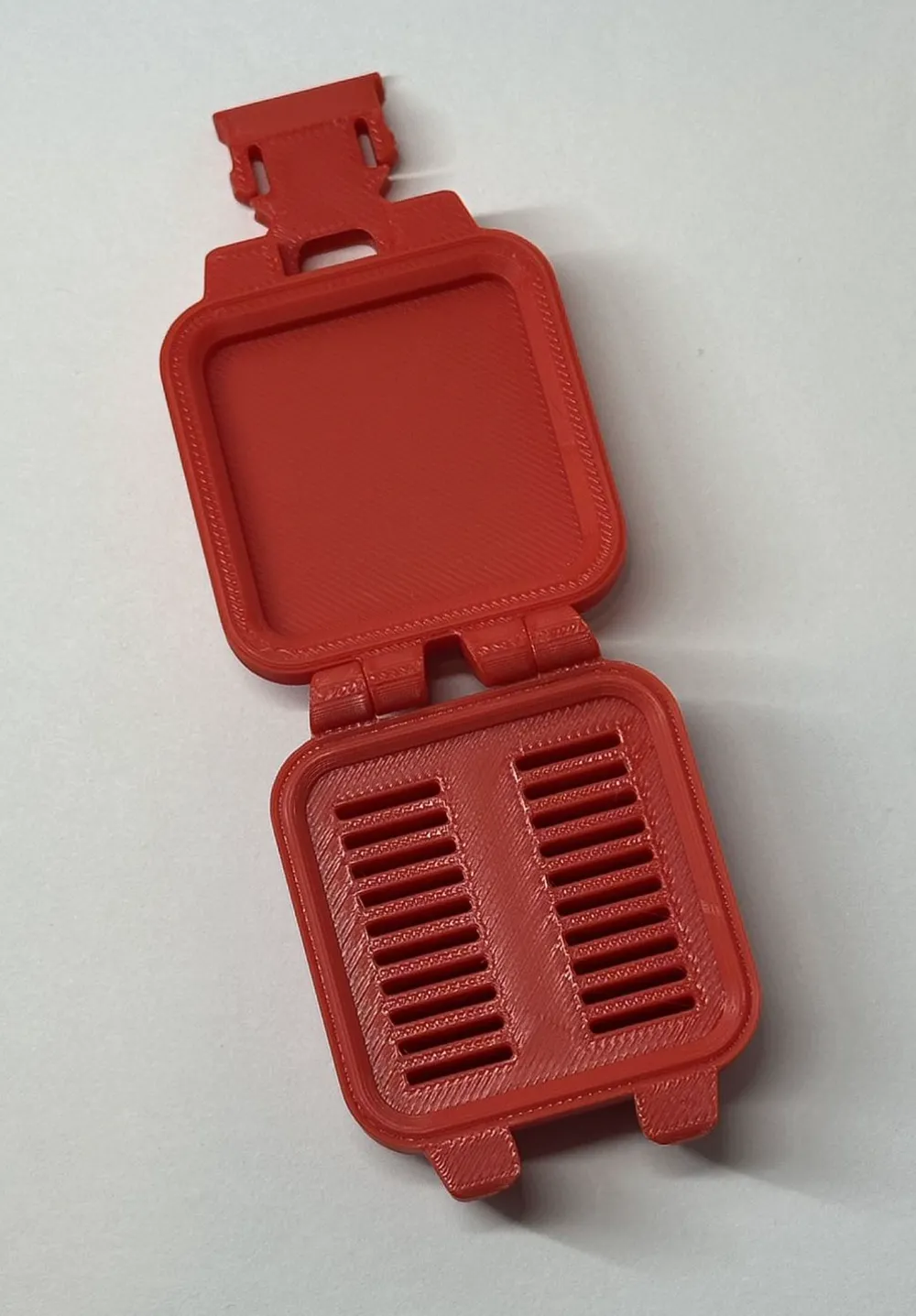 MicroSD Card Container 2.0 - SnapLock Edition Remixed by iamnotwhoiam ...