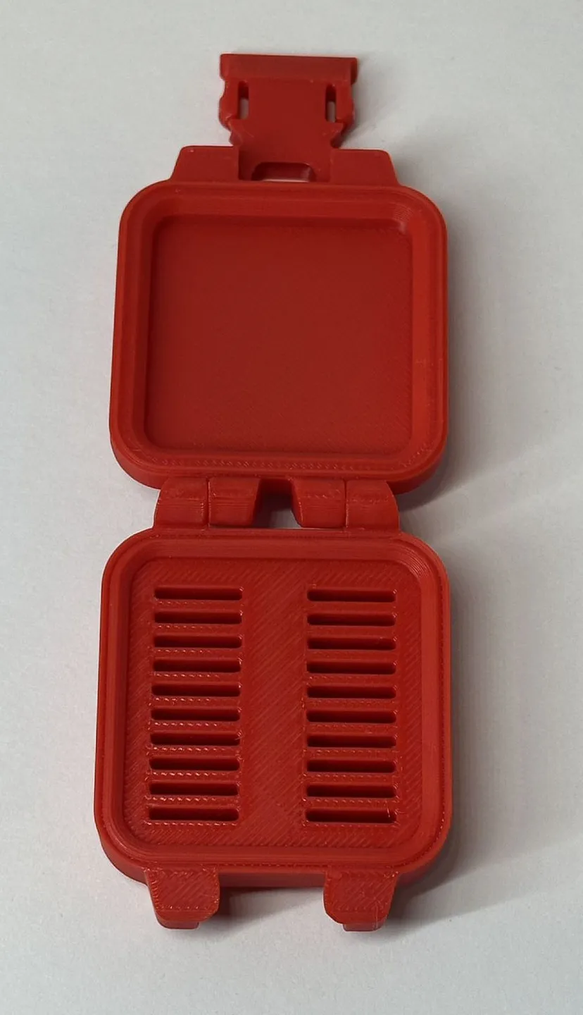 MicroSD Card Container 2.0 - SnapLock Edition Remixed by iamnotwhoiam ...