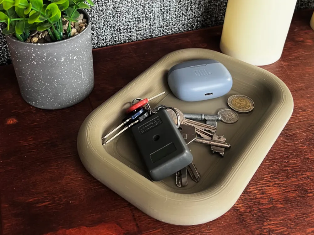 Modern Key Tray by FrikkieV MakerWorld: Download Free 3D Models
