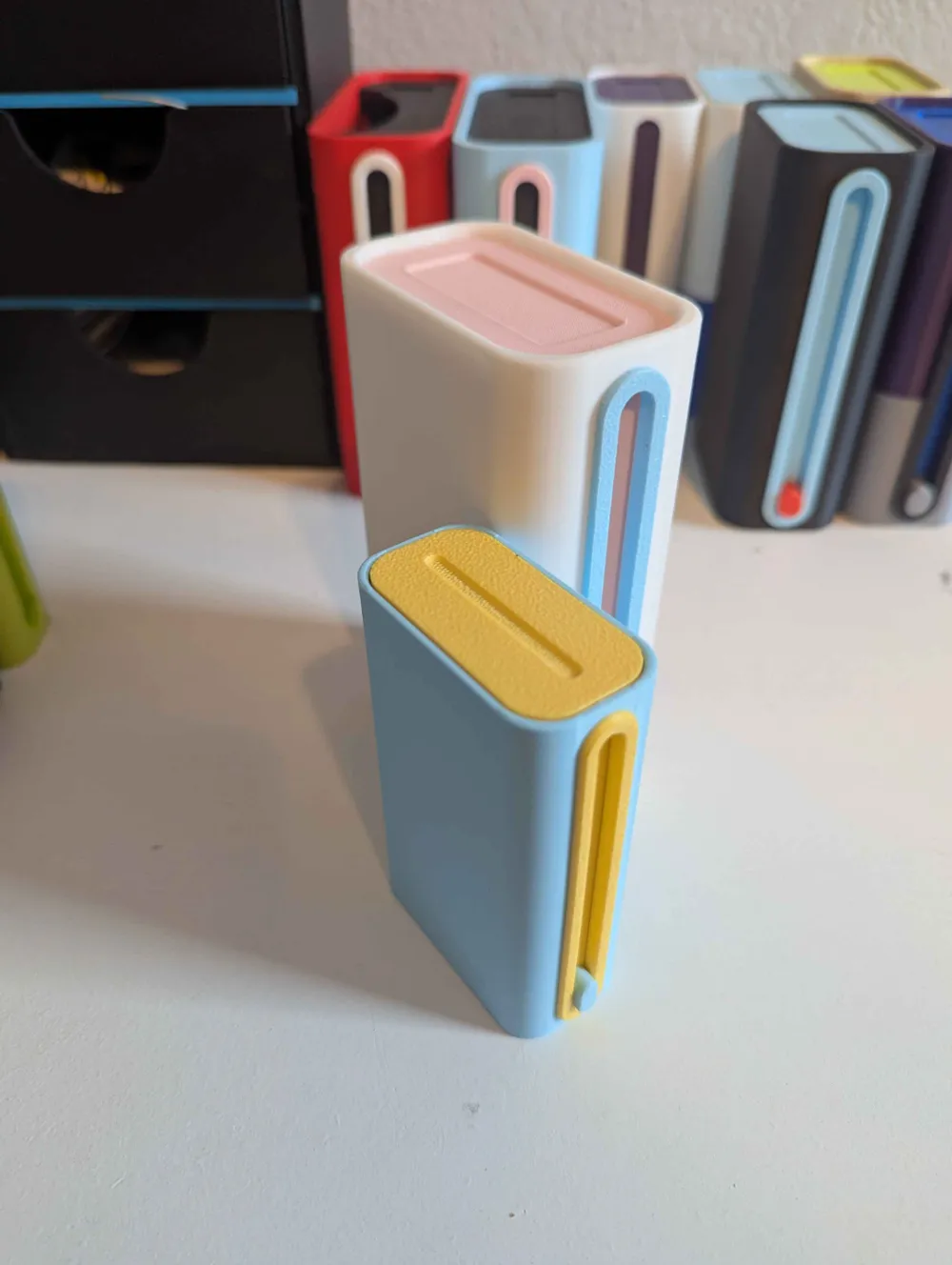 Small Sliding Container (Pocket sized) by KMM MakerWorld: Download Free ...