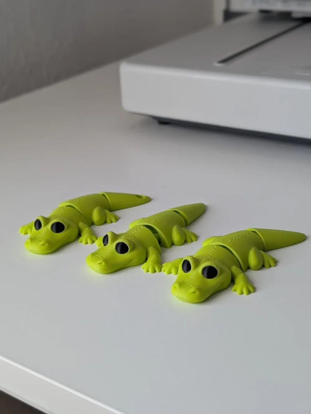 Mini Crocodile - Articulated Animal - Free 3D Print Model - MakerWorld