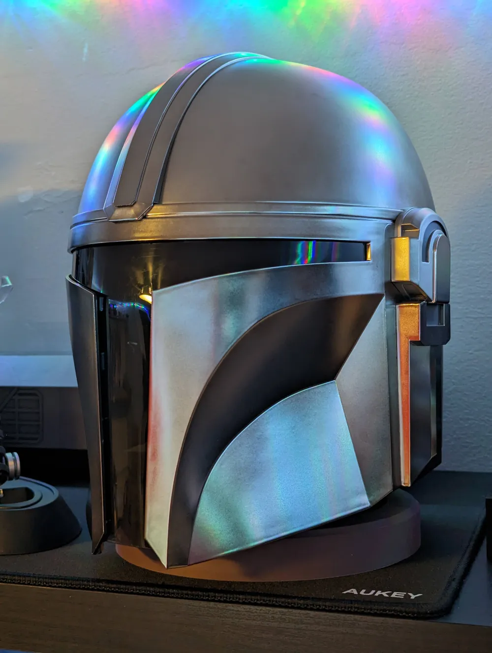 Simple Helmet Stand with Base - Free 3D Print Model - MakerWorld