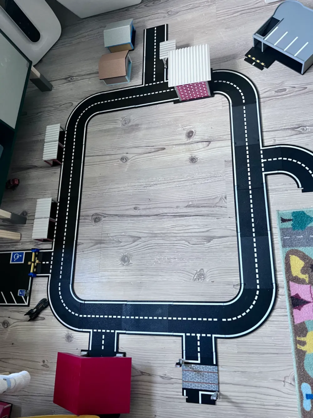 Simple road for Hot Wheels - Free 3D Print Model - MakerWorld