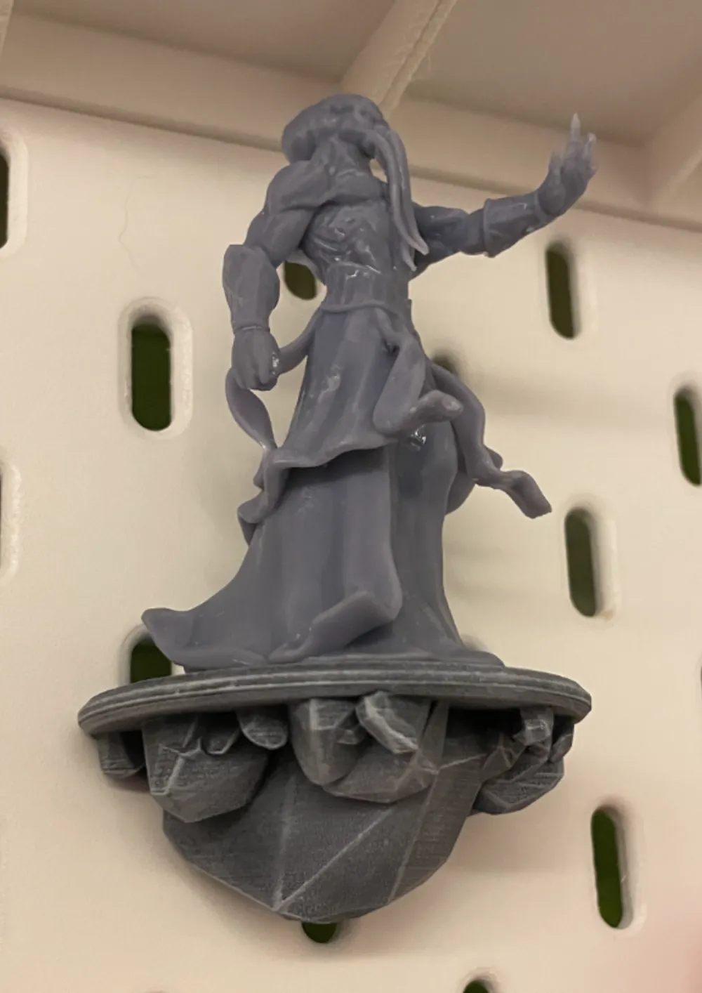 Miniature Shelf #6 - Skadis Ikea Remixed by Andre - MakerWorld