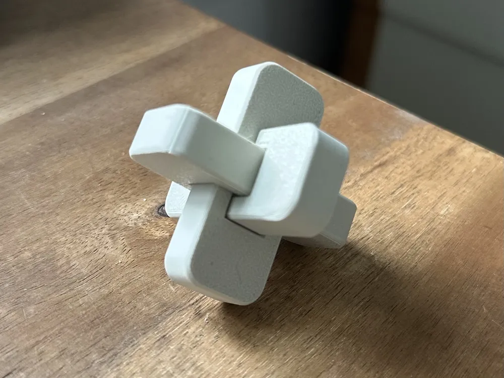 3 Piece Infinite Knot Puzzle - (Level Easy) by Gjörk MakerWorld ...