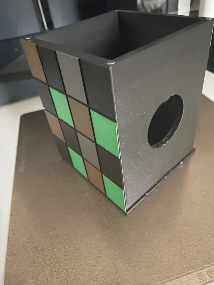 Minecraft Desktop Trash Can Kit by Tschupa MakerWorld: Download Free 3D ...