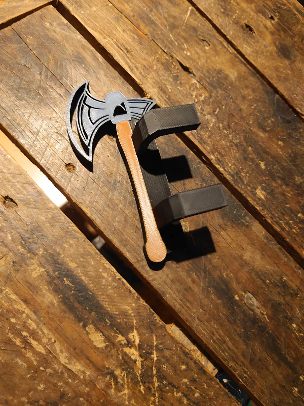 Axe wall mount - Free 3D Print Model - MakerWorld