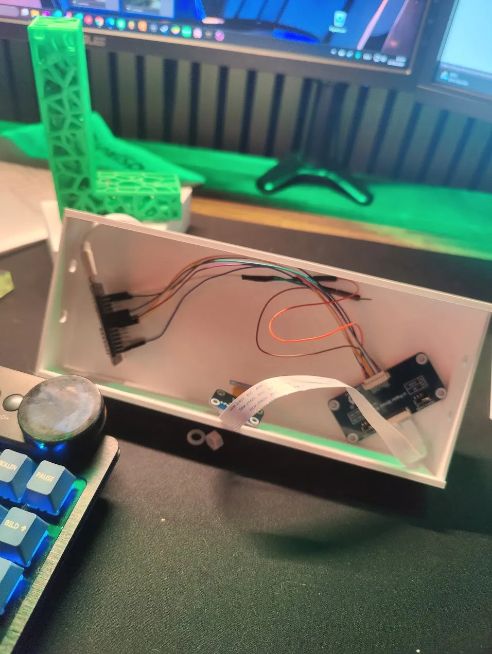 DIGITAL GUEST BOOK - E-PAPER DISPLAY by JNS MakerWorld: Download Free ...