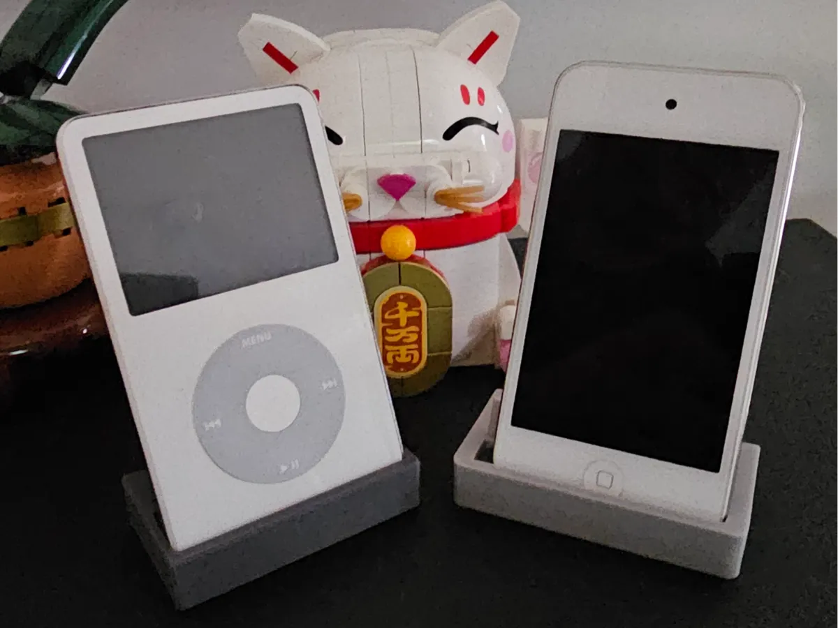 iPod Touch Display Stand - Free 3D Print Model - MakerWorld