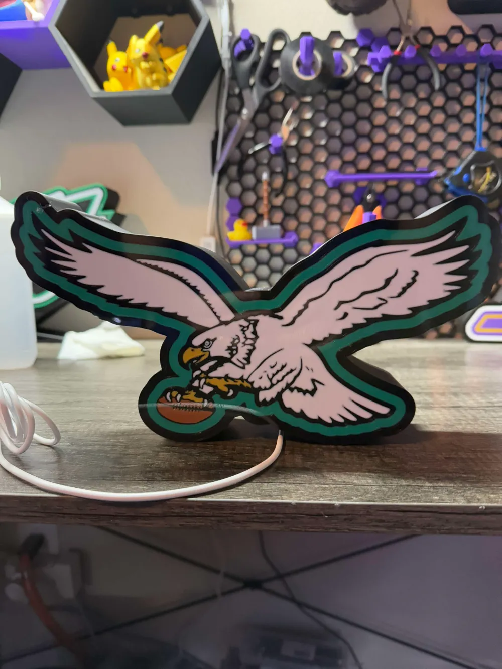 Philadelphia Eagles Throwback LED Lamp - Free 3D Print Model - MakerWorld