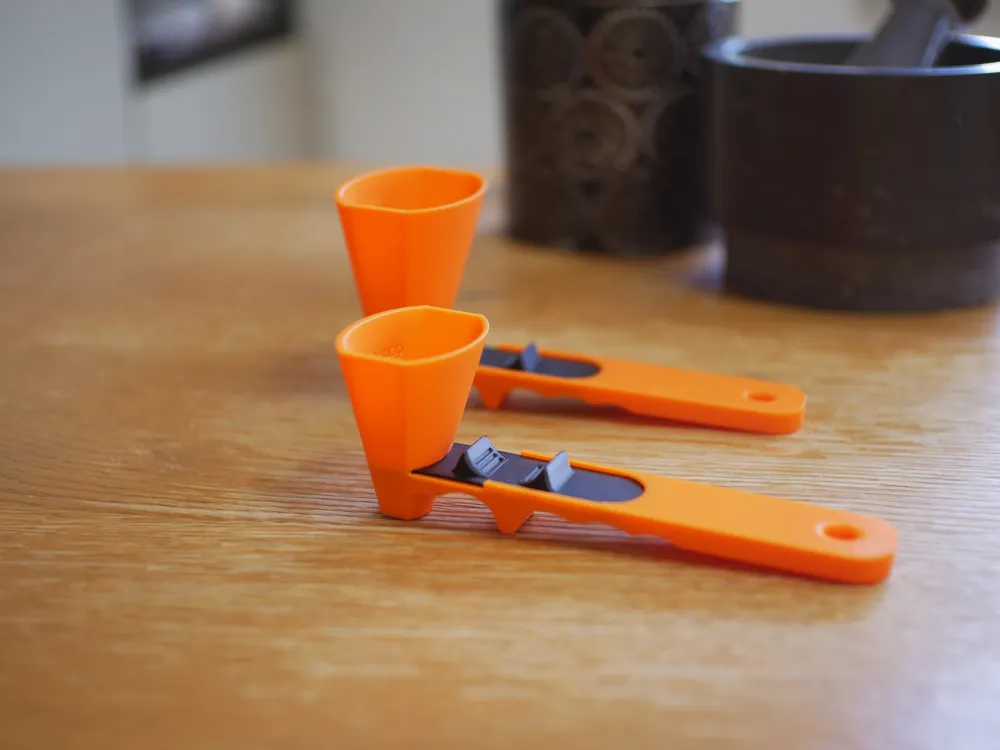 Scoop 'n Slide – Funnel Spoon for Narrow Bottles - Free 3D Print Model ...