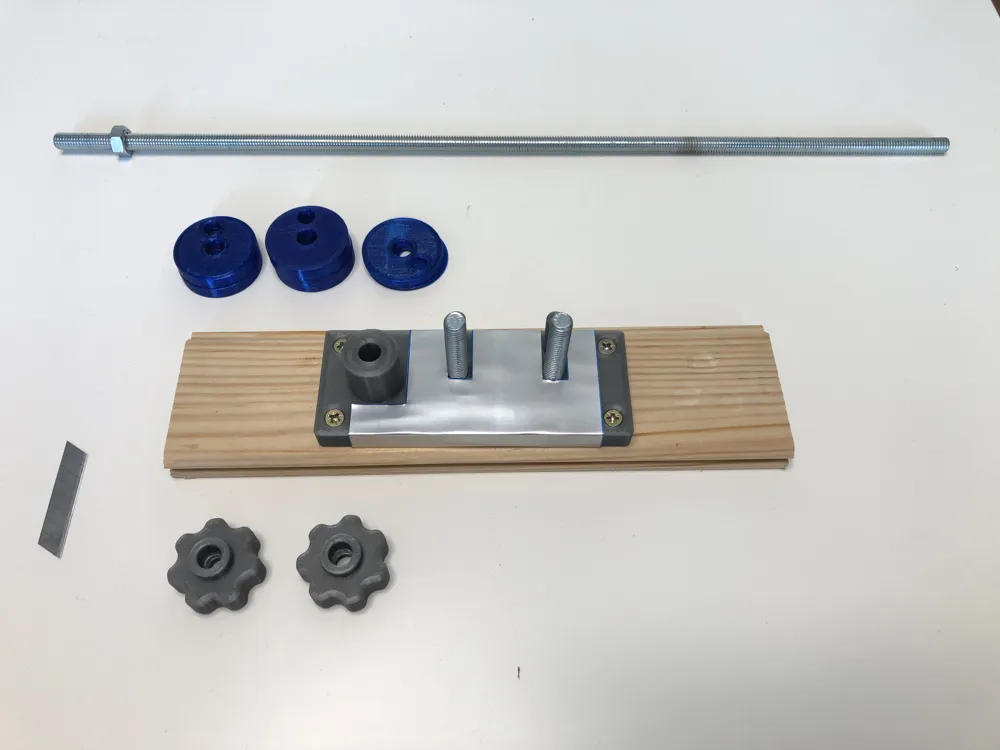 Simple PET Bottle Cutter by mirabatek MakerWorld: Download Free 3D Models