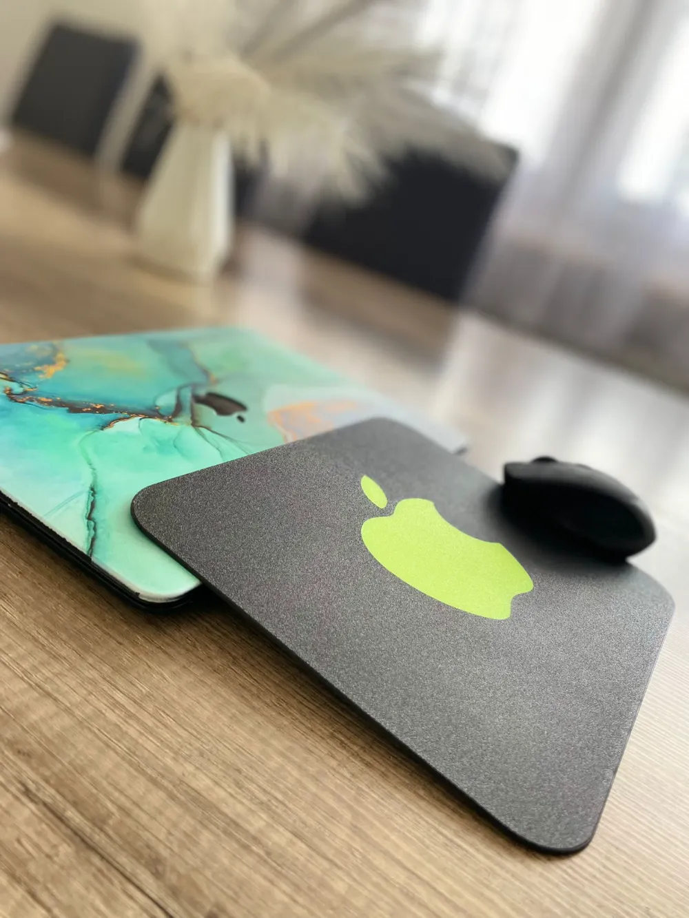 Mouse Pad Apple by gogo3D - MakerWorld
