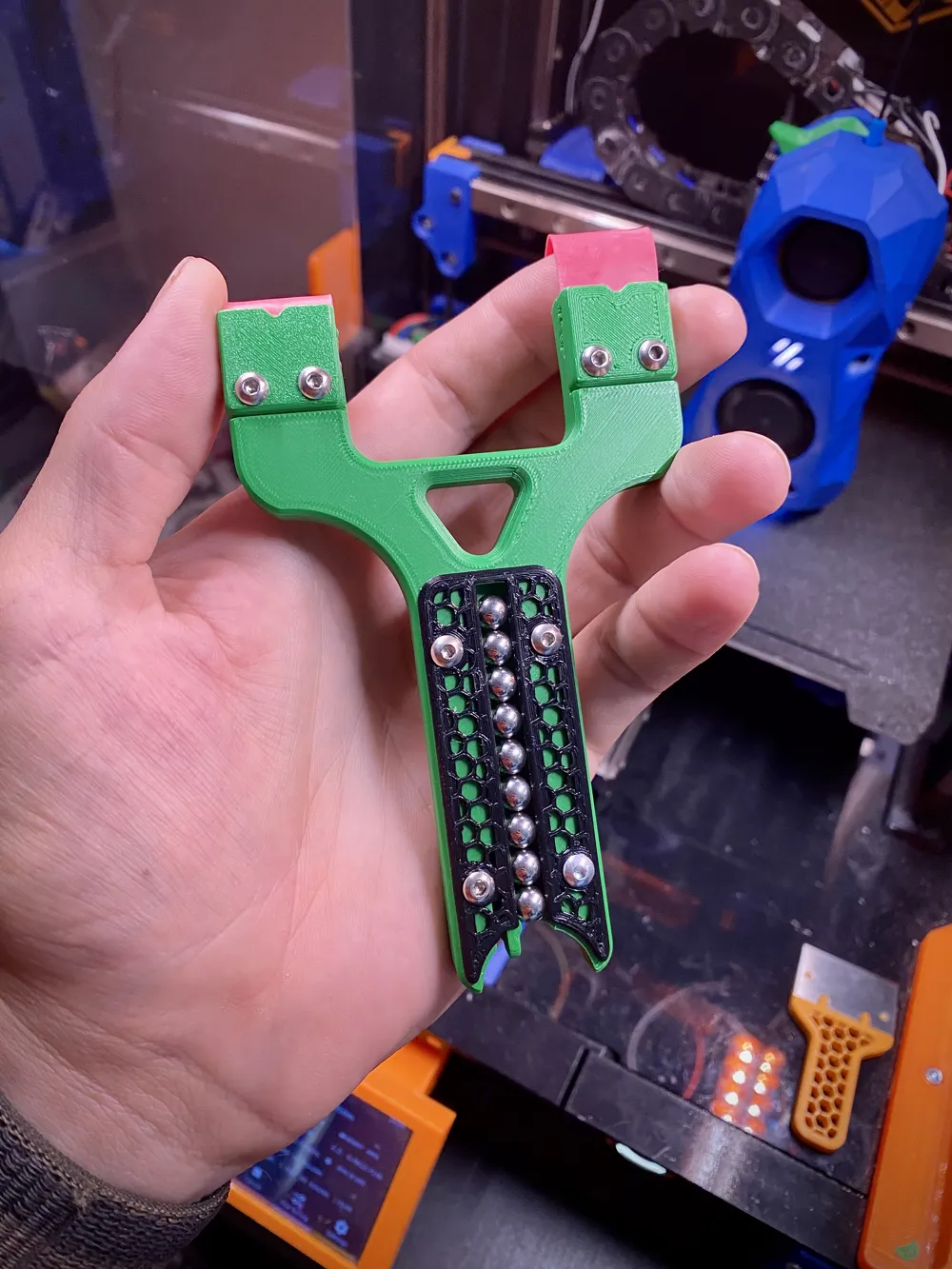 Pocket Slingshot with 6mm bb magazine by Henry_CZ MakerWorld: Download ...