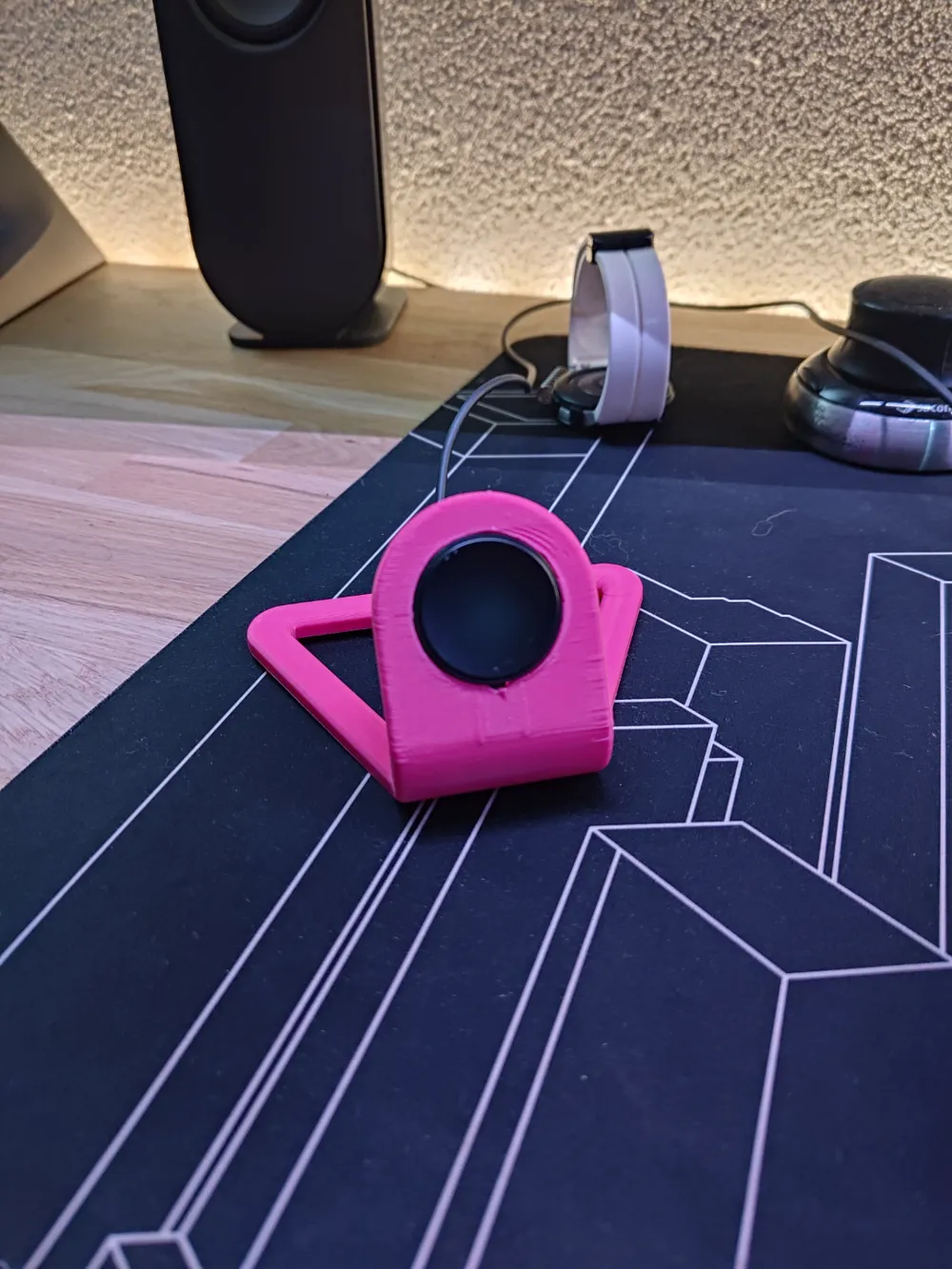 Samsung Galaxy Watch Ultra Charger + Band Rack by Pimmm89 - MakerWorld
