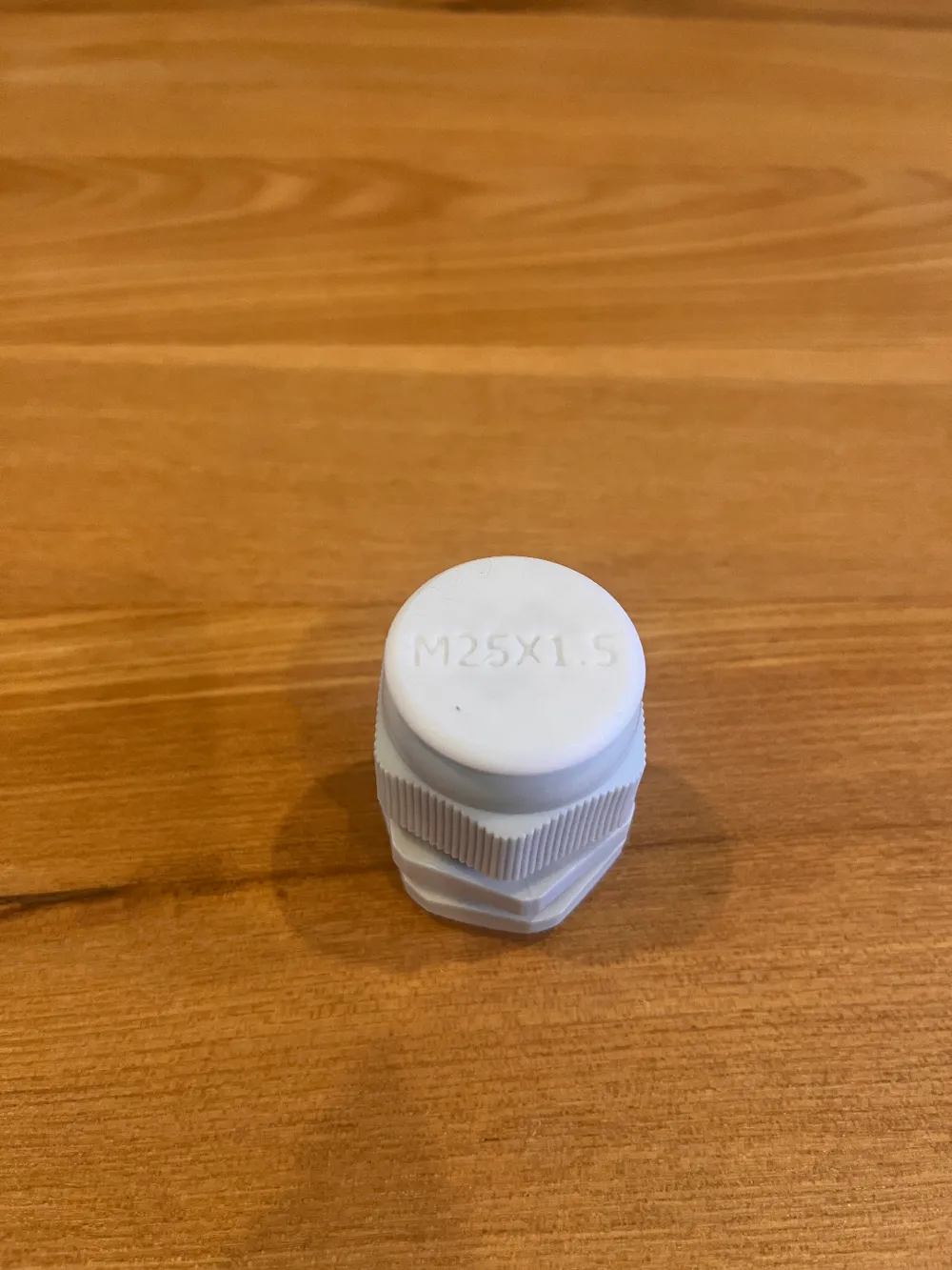 Plugs for M25 cable glands by Holzarbeit - MakerWorld