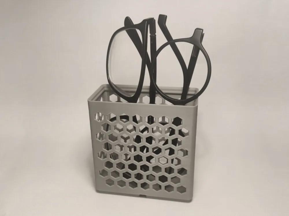 Gridfinity Bin 1x2 - Tall - Hex Wall Remixed by Levi Moore MakerWorld ...