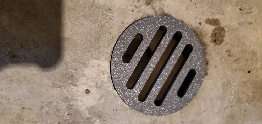 Floor Drain Cover 3 inch by SaxafrageMakerWorld: Download Free 3D Models