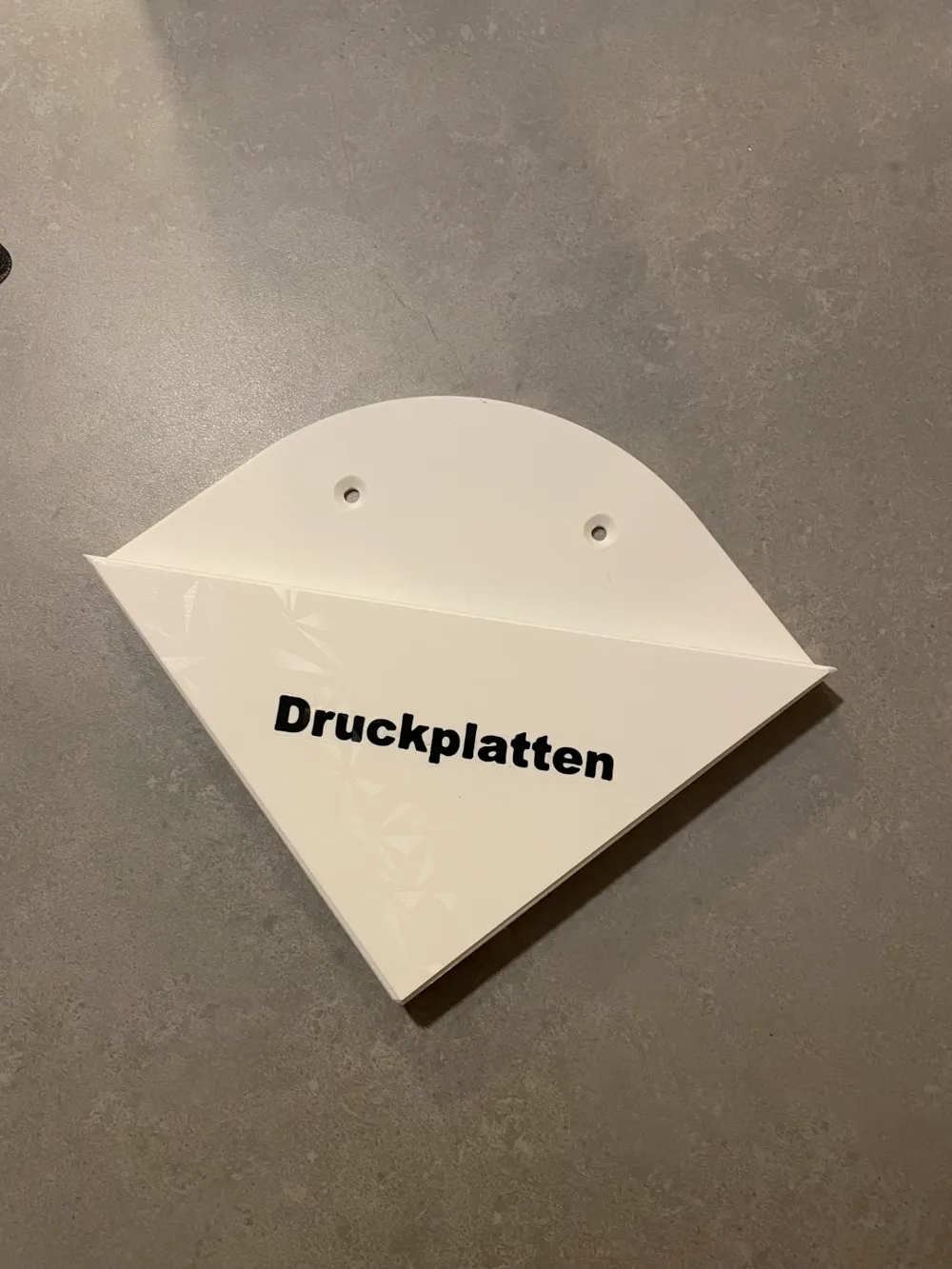 Print Plate Holder by user_259406627 - MakerWorld