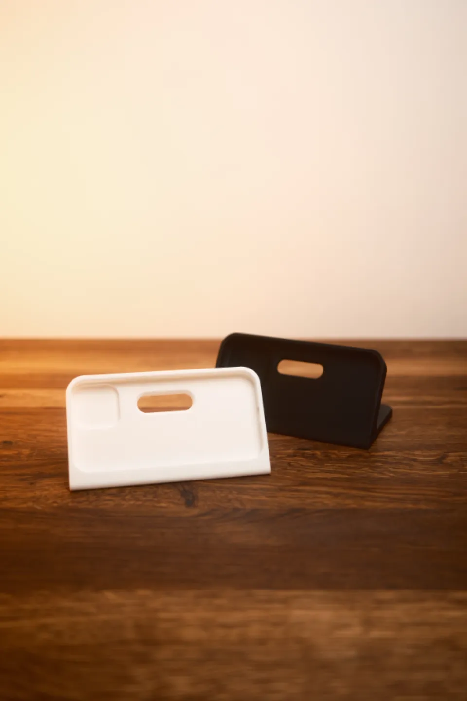 Standby Dock for iPhone - USB Version by FlowID.Design MakerWorld ...