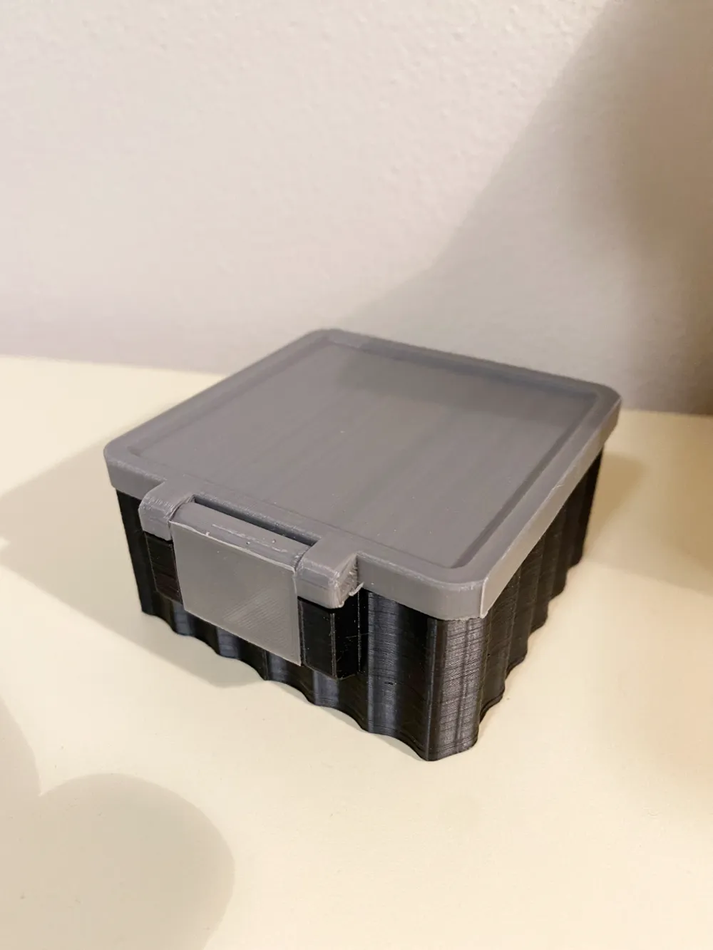 Soldering tip box for threaded inserts by ducaapple - MakerWorld