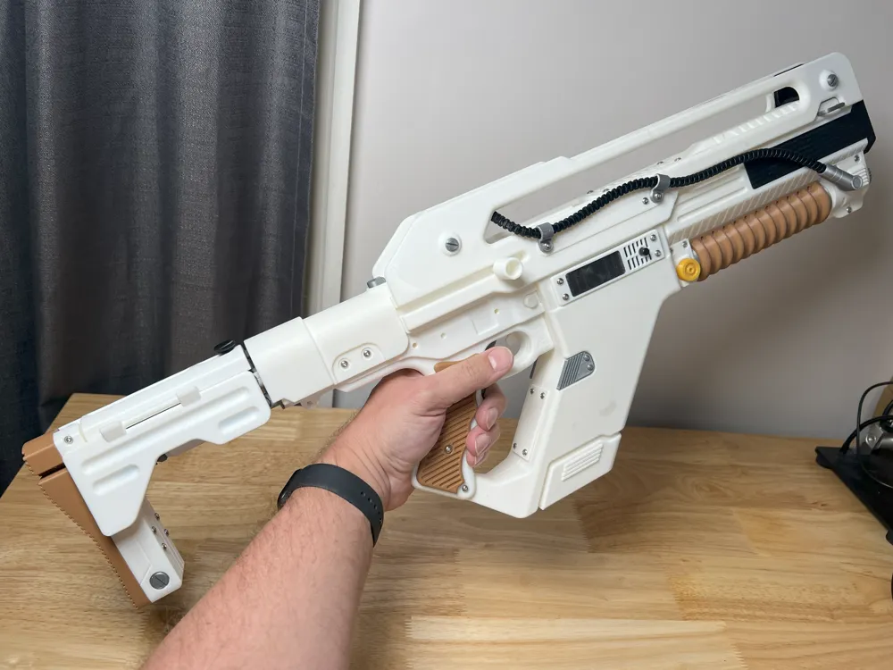 F44AA Pulse Rifle from Alien: Romulus by Neebick - MakerWorld