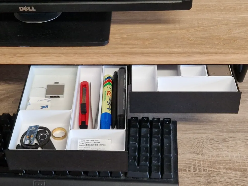 Space saving monitor riser with optional drawers by BartBE - MakerWorld