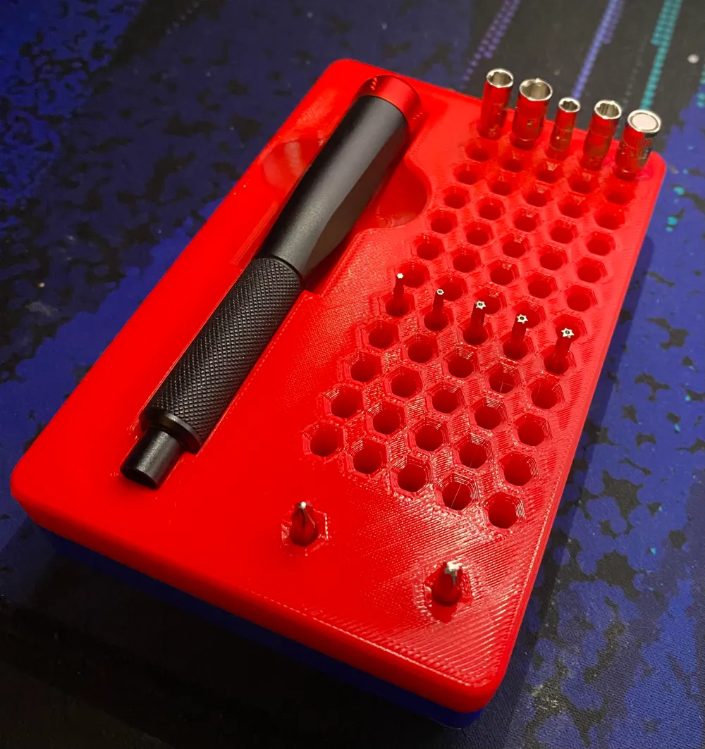 LTT Precision Screwdriver Holder - Gridfinity by iceman011235 ...