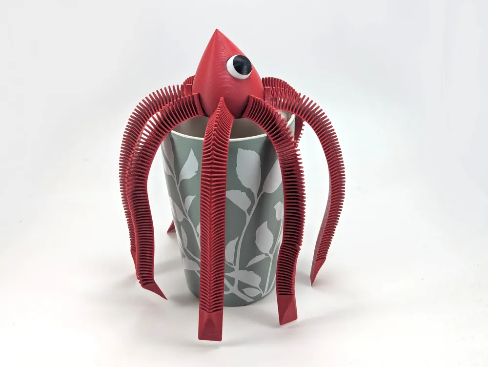 Flexy Cyclop (Experimental) by Contributing Factor - MakerWorld