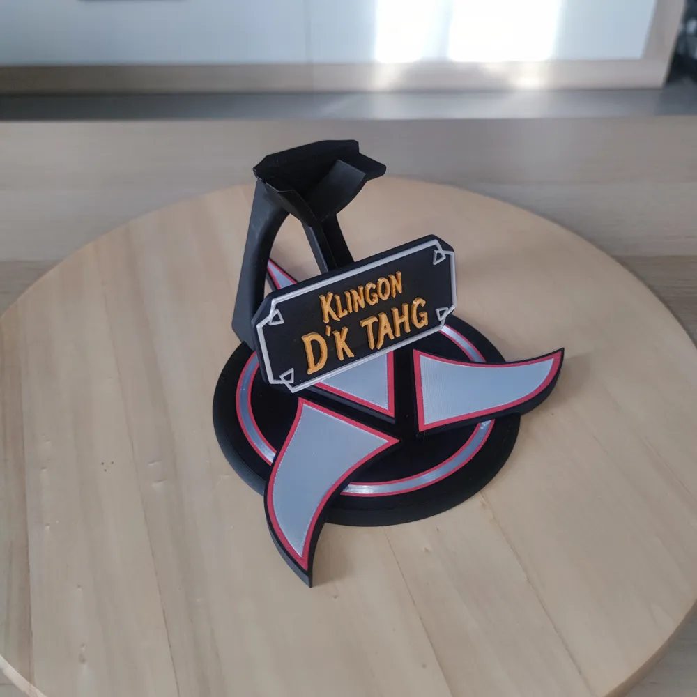 Klingon d'k tahg - Knife Display Stand by Axel Dreher MakerWorld ...