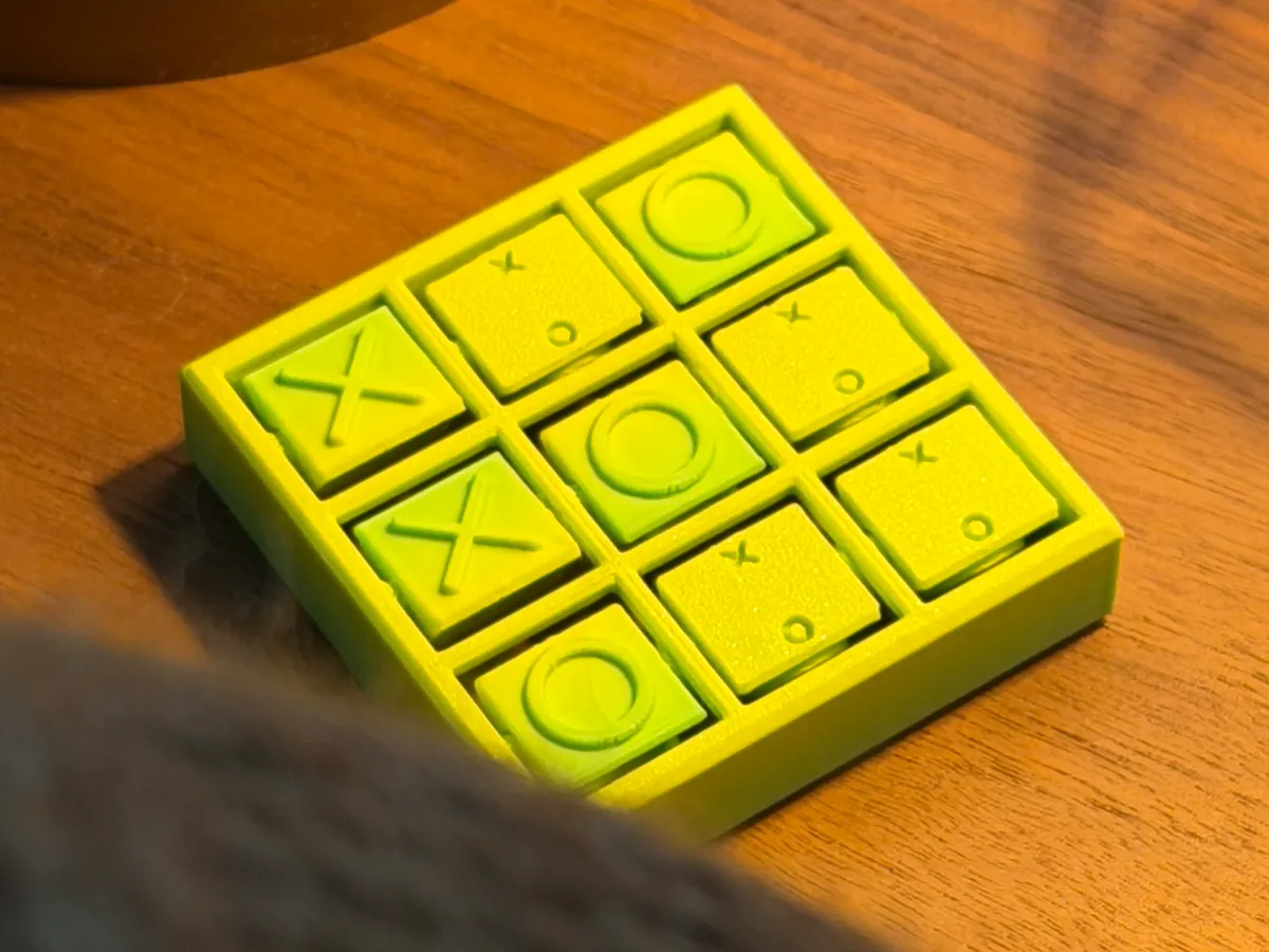 Tic Tac Toe Fidget Toy – Print-In-Place - Free 3D Print Model - MakerWorld