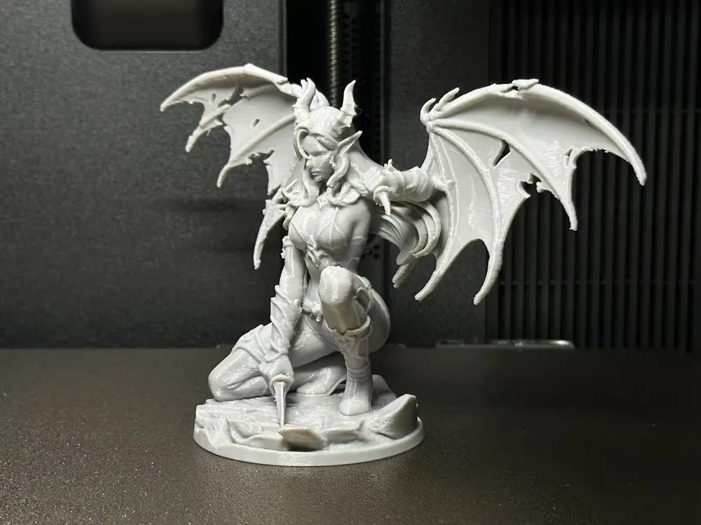 Chasseuse de démons - Modèle d'Impression 3D Gratuit - MakerWorld