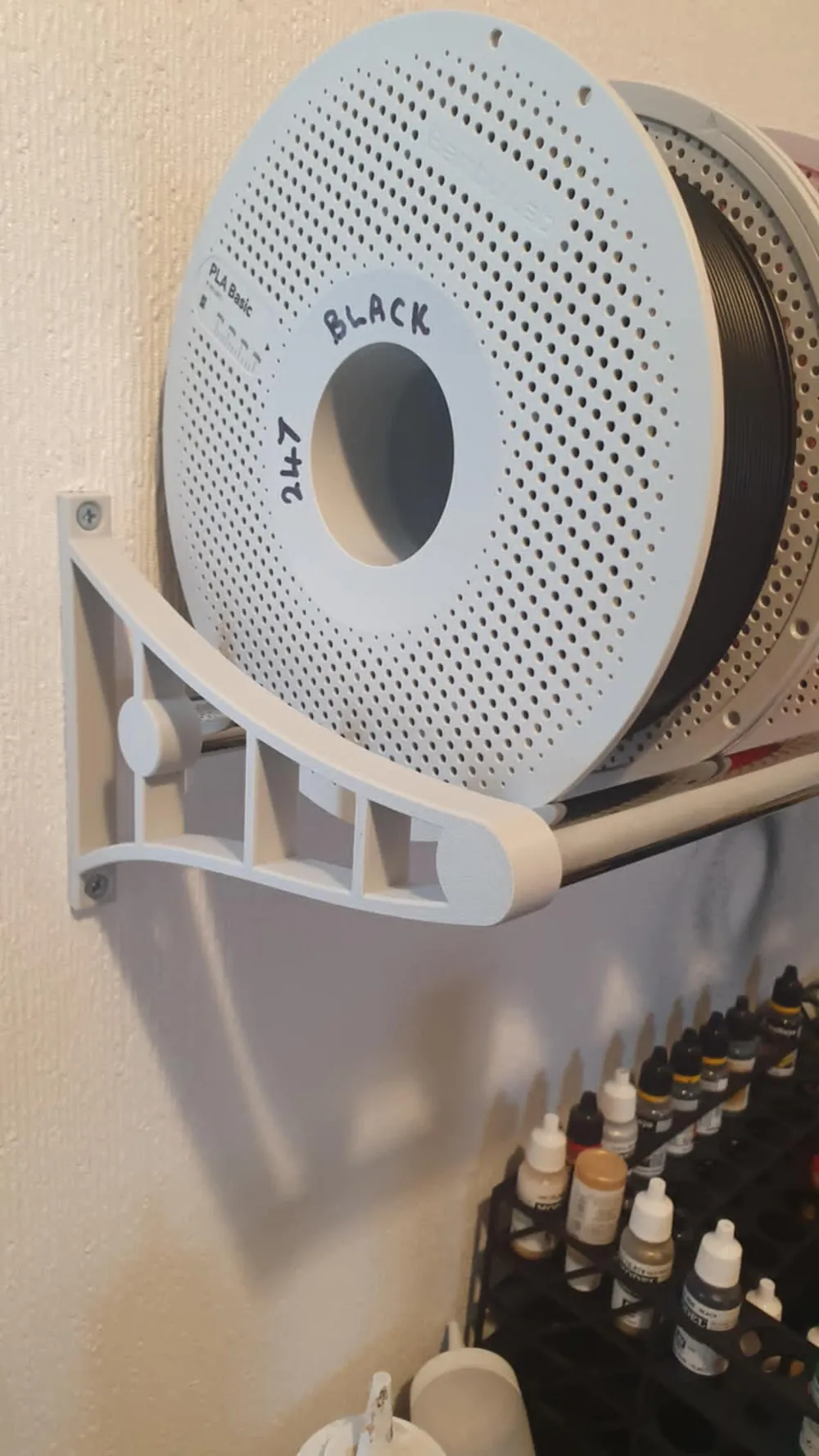 Light weight filament wall bracket 20mm Rail by DerkDiggler MakerWorld ...