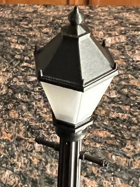 G Scale Lamp Post with Decorative Arms and base by Pat & Cathy - MakerWorld