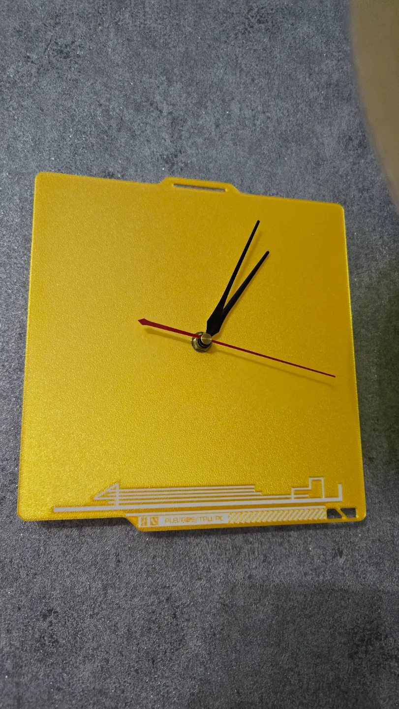 Bambu Lab Build Plate Clock & Coaster & Holder by 3DMetalCave - MakerWorld