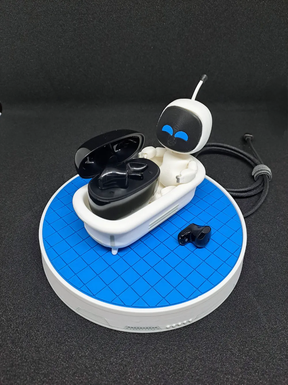 AstroBot Charging Tub by Coro Kun - MakerWorld