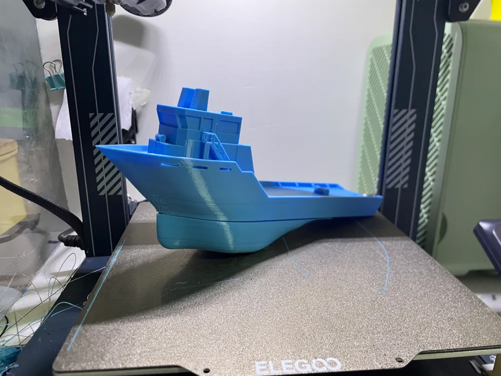 AHTS Vessel (Floatable) by P8modeller MakerWorld: Download Free 3D Models